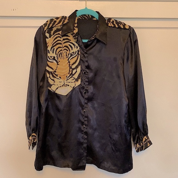 Vintage | Tops | Vintage 98s Tiger Face Silky Black Button Up Collared ...